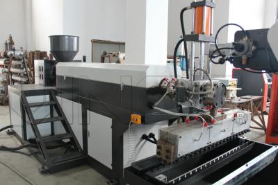 China Industrial Plastic Rope Manufacturing Machine Durable Screw 30 - 80  for sale