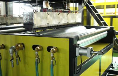 China Vinot Brand Yelow Multi-layer PE High Speed Compound Air Bubble Film Machine for 2500mm width Model No. DYF-2500 for sale