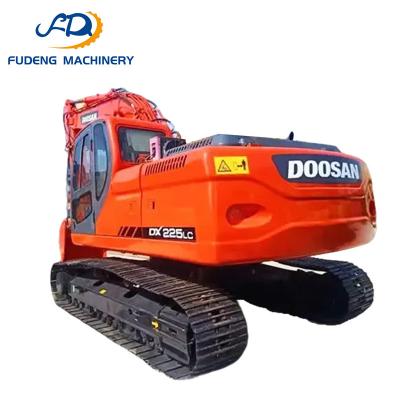 China Factory Direct Rugged Used 1.05m³ Bucket Capacity Excavator with DOOSAN DX225LC Excavator for Forestry Task for sale