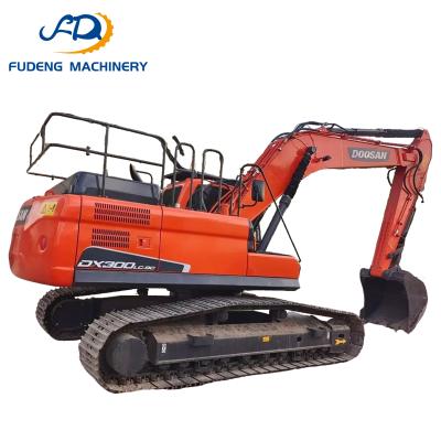 China Used Doosan DX300LC Excavator with 30Ton Excavator for Construction Projects for sale