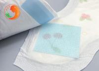 China Circular Disposable Absorbent Baby Dribble Bibs 280mm Diameter with 80ml SAP Capacity for Teething Infants for sale