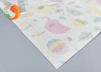 China Hygienic Disposable Placemats 30x45cm Food Grade Child Feeding Mats with Adhesive Backing for sale