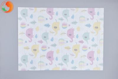 China Hygienic Disposable Placemats 30x45cm Food Grade Child Feeding Mats with Adhesive Backing for sale