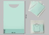 China Disposable Adult Bibs 57x36.5cm with Waterproof Backing and Crumb Catcher for Incontinence and Feeding Protection for sale