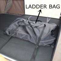 China Lightweight One Bedroom Camping Car Rooftop Roof Tent with 45KG Maximum Load Capacity for sale