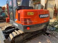 China Mini Digger Machine DH55 Used Doosan Excavator 6 Ton 5.5 Ton with MOOG Hydraulic Pump for sale