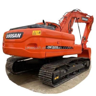 China 2020 Used Doosan DX225 Excavator Hydraulic Crawler Digger for Construction Digging for sale
