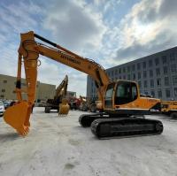 China Get the Best Deal on Used Hyundai Excavator 220LC 220 305LC with 1.6m3 Bucket Capacity for sale