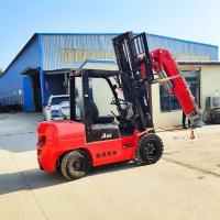 China 3000 kg Wheel Drive 3 ton 5 ton Multifunction Forklift Diesel All Terrain Forklift Telescopic Handler Forklift crane arm for sale