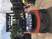 China Very 3ton Forklift with 2 Stage/3 Stage Mast and 4000 kg Lifting Capacity for sale