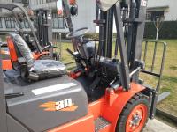 China 3.5 ton diesel forklift with euro 3 euro 5 EPA engine and 550mm or 685mm fork width for sale