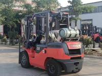 China 3.5 Ton Propane Forklift with EPA Engine and Fork Width of 685mm for sale