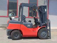 China 3.5 Ton Gasoline Forklift Truck with Overall Dimensions of 1755 x 800 x 2068 mm for sale