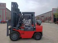 China 3.5 Ton Gasoline Forklift Truck with Overall Dimensions of 1755 x 800 x 2068 mm for sale