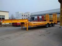 China HOWO Lowboy 3 Axle 60t 70t 80t Heavy Duty Hydraulic Gooseneck Detachable Low Loader Truck/Lowbed/ Lowboy Low Bed Semi Trailer for sale