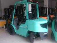 China Hydraulic Lifting Pallet Truck 3 Ton Capacity Mitsubishi FD30 3 Mast 4.5m Japan Very for sale