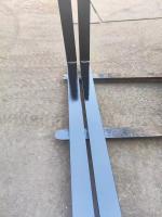 China 4000 kg Weight Lifting Tools Forklift Fork for Heavy-duty Applications for sale