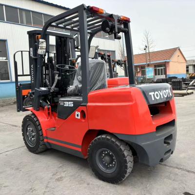 China DC MOTOR Japan Engine Forklift Lifting 3 Ton 2 Stage Mast Side Shift 4.0-5.0 Meters for sale