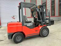 China DC MOTOR Japan Engine Forklift Lifting 3 Ton 2 Stage Mast Side Shift 4.0-5.0 Meters for sale