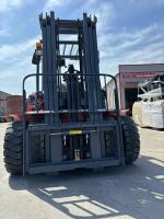 China 3 Ton Forklift with 2-Stage Mast and Manual Hydraulic Lifting Pallet Truck from Japan for sale