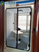 China Medium Size Meeting Pod For Conference Meeting Double Booth With Furniture Sofa for sale