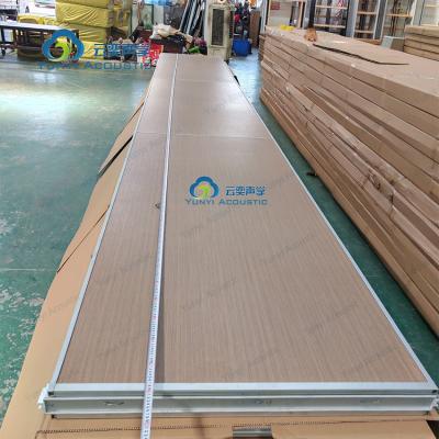 China 7.54meters High Customized Single Panel Hanging Partition With Aluminum Profile Structure For Office Space Division for sale