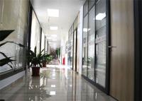 China Dismountable Office Glass Partition Walls Floor To Ceiling Room Divider With Door for sale