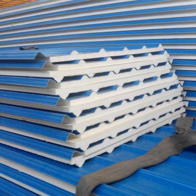 China Color Coated Corrugated Metal Roof Sheets 0.12-2.0mm Thickness 600-1500mm Width RAL Colors for sale