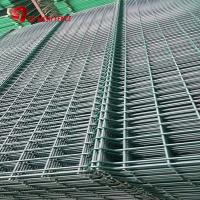 China Outdoor 3D Curved Welded Wire Mesh Garden Fence 3-4mm Wire Diameter 5-50m Roll Length Low Carbon Steel for sale