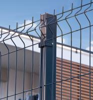 China 3D Curved Security Welded Bending Wire Mesh Fence 1.2-2.4m Height with Galvanized PVC Coating for Garden Boundaries for sale