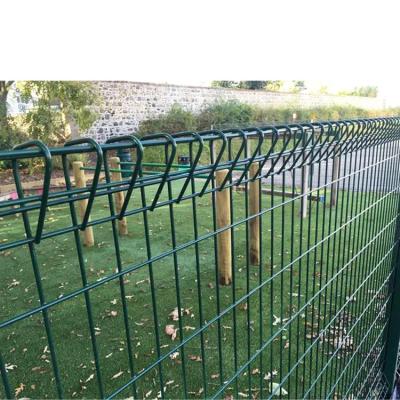 China Galvanized Welded Roll Top Wire Mesh Fence 630-2430mm Height with 4-5mm Wire Diameter for sale