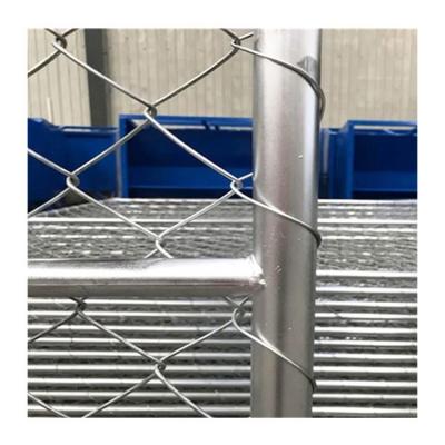 China Galvanized PVC Coated Chain Link Fence 2-5mm Wire Diameter with 25-100mm Mesh Sizes for Boundary Security for sale