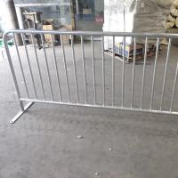 China Galvanized Steel Crowd Control Barrier 2.1x1.1m with Hot-Dipped Galvanized Finish for Construction Sites and Events for sale