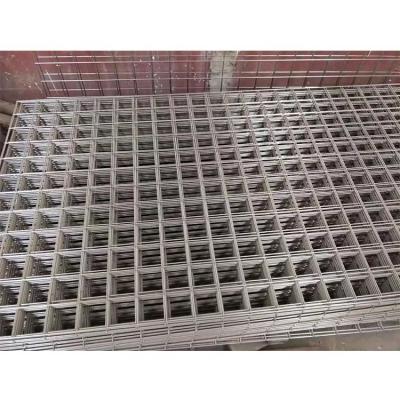 China 4x4 10x10 Galvanized Welded Wire Mesh Panels - Low Carbon Steel with 12.7mm to 50.8mm Mesh Sizes for sale
