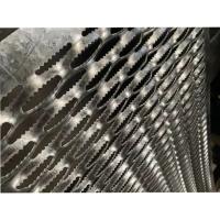 China K-Style Hidden Gutter Hanger - Diamond Grip Strut Grating in 9-1/4
