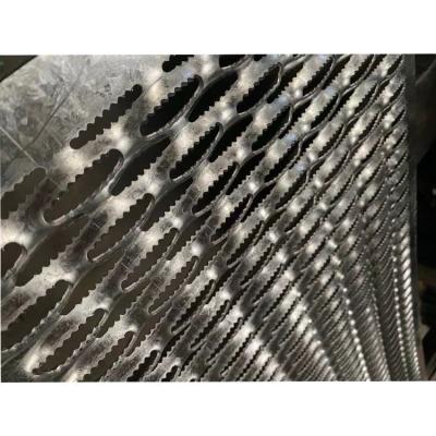 China K-Style Hidden Gutter Hanger - Diamond Grip Strut Grating in 9-1/4