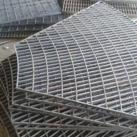 China Metal Building Materials Steel Floor Grating Hot Dipped Galvanized For Walkway for sale