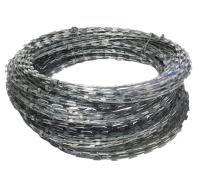 China Razor Barbed Wire Mesh Fence - 2.5mm Core Wire with BTO-10 to CBT-65 Sizes for High Security Applications for sale