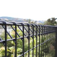 China 3D Curved Welded Mesh Fence 630-2430mm Height with 4-5mm Wire Diameter | Black Security Fencing for sale