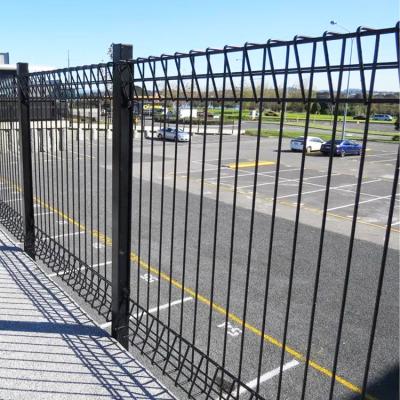 China Galvanized 3D Curved Welded Mesh Fence Panel 630-2430mm Height with 4-5mm Wire Diameter for High Security for sale