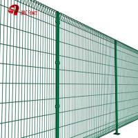 China Residential Roll Top Powder Coated Hot Dipped BRC Metal Welded Wire Mesh Fence with Post - 3.0-5.0mm Wire Thickness, 2000-2900mm Panel Width for sale