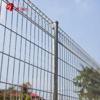 China Residential Roll Top Powder Coated Hot Dipped BRC Metal Welded Wire Mesh Fence with Post - 3.0-5.0mm Wire Thickness, 2000-2900mm Panel Width for sale