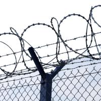 China Price 6 Foot Galvanized Used Chain Link Fence for Sale Pakistan Pvc Fencing, Trellis & Gates Iron Metal Hot Dipped Galvanized for sale