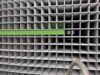 China 60x80 Galvanized Steel Welded Bird Proofing Wire Mesh Rolls Hot Dipped Galvanized Fence Mesh for sale
