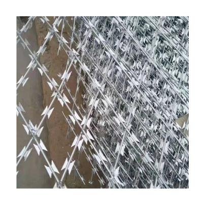 China BTO22 BTO-25 28 30 CBT 45 60 65 Welded Wire Razor Barbed Wire Mesh Fence for Security for sale