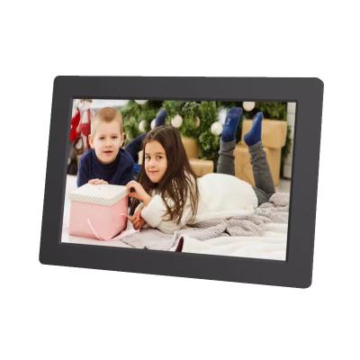 China 10.1 Inch Digital Photo Frame with 1024×600 Resolution and 8GB Memory - HD LCD Display with Remote Control for sale