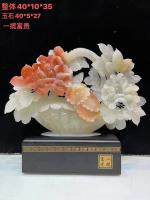 China Pure Hand Carving Natural Jade Hot Sell Beautiful Customized Jade Stone Sculpture for sale