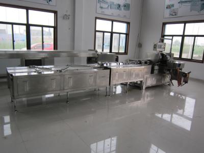 China 360bags/Min Servo PLC Chocolate Twist Packing Machine for sale