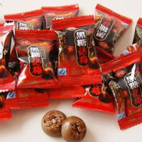 China Servo Control Hard Candy Packing Machine 1000PCS/Min Pillow Packing Machine for sale