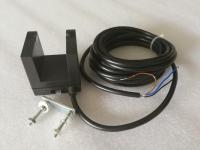 China 1 Beams Photoelectric Switch For Elevator Leveling IP65 Sensor Black Color for sale